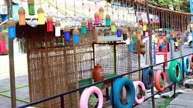 വലിച്ചെറിഞ്ഞവയിൽ നിന്ന് അലങ്കാര ലോകത്തേക്ക്... - LOCAL - ALAPPUZHA ...