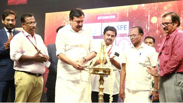 കേരളകൗമുദി പുരോഗമന ചിന്താഗതിയുടെ വക്താവ്: മന്ത്രി അബ്‌ദുറഹ്‌മാൻ - NEWS ...