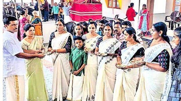 25 സെന്റിൽ പാവങ്ങൾക്കായി നിർമിച്ചത് അഞ്ച് വീടുകൾ, ചെലവ് ഒരു കോടിയിലധികം ...