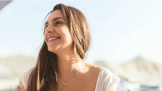 ശ്വാസം അടക്കിപ്പിടിച്ച്‌ ട്രക്കിനടിയിൽ കിടന്നത് ഒരു മണിക്കൂർ, അവൾ അവസാനമായെടുത്ത ചിത്രം ...