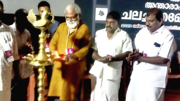 അടൂർ ചലച്ചിത്രമേള തുടങ്ങി - LOCAL - PATHANAMTHITTA | Kerala Kaumudi Online