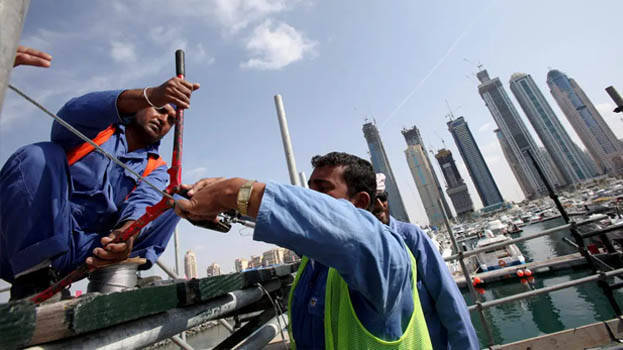 ഈദും സ്‌കൂൾ അവധിയും; പണി കിട്ടാൻ പോകുന്നത് പ്രവാസികൾക്ക്, ഇനി ഇരട്ടിത്തുക ചെലവാക്കേണ്ടി വരും ...