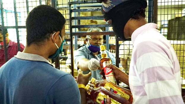 Malayalees consumed 300 crores worth of liquor in just four days ...